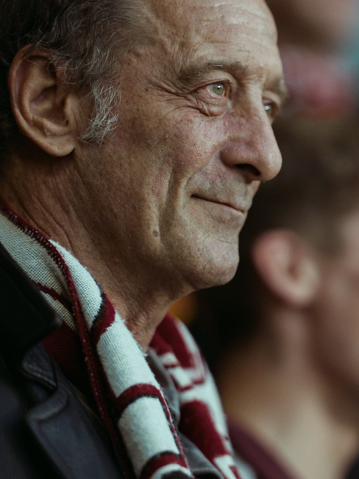 Jouer avec le feu: Filmin kadrosu ve ekibin tamamı - Beyazperde.com