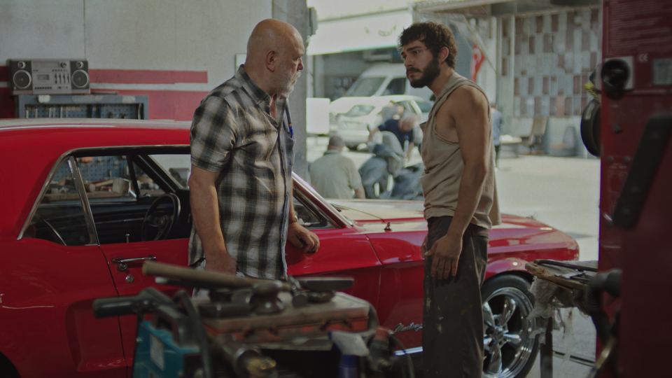 Metruk Adam resimleri - Fotoğraf 2 - Beyazperde.com