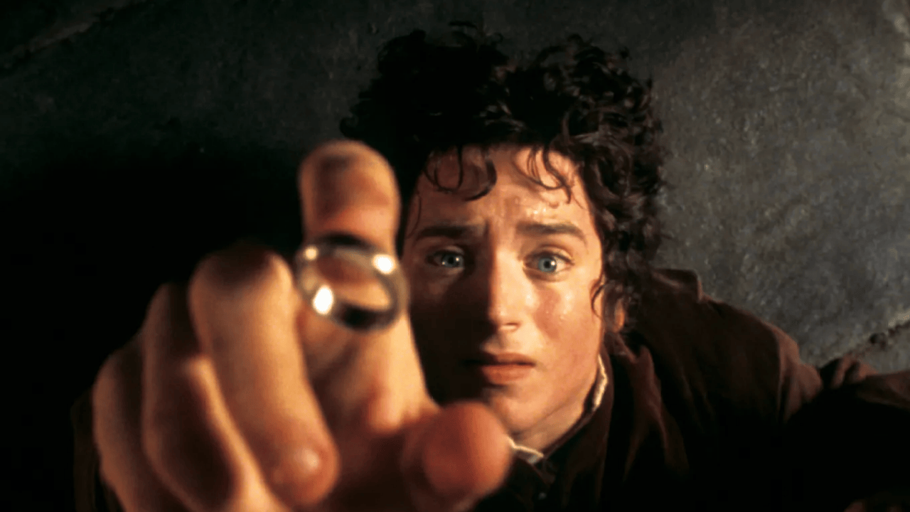 Elijah Wood, "The Hunt for Gollum"da Frodo Rolüne Döneceği ...