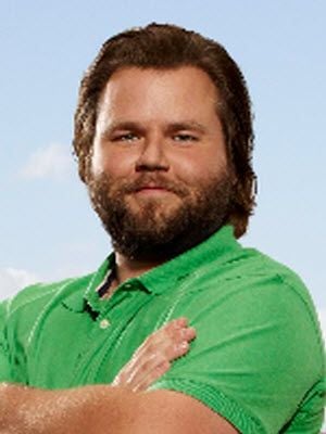 Tyler Labine - Beyazperde.com