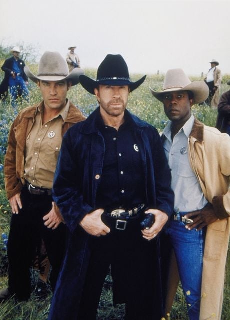 Walker, Texas Ranger: Fotoğraf Judson Mills, Chuck Norris isimlerini ...