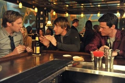 Friends With Benefits: Fotoğraf Ryan Hansen, Fran Kranz isimlerini ...