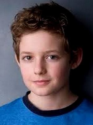 Elliott Larson - Beyazperde.com