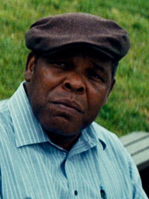 Raymond Anthony Thomas - Beyazperde.com