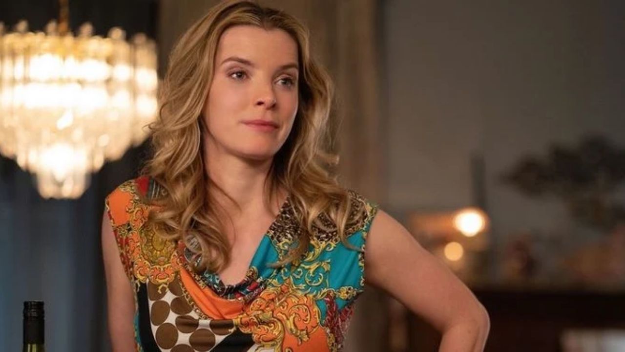 Betty Gilpin, "Three Women" Dizisine Katıldı - Haberler - Beyazperde.com