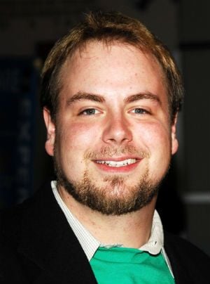 Charlie Talbert - Beyazperde.com