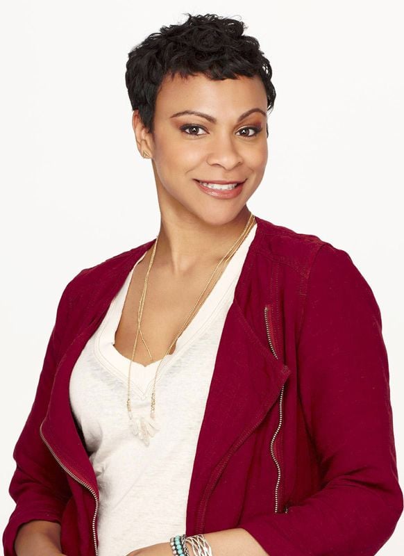 Carly Hughes - Beyazperde.com