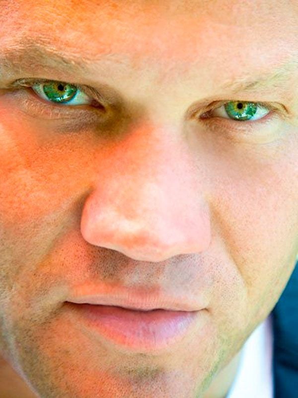 Christopher Matthew Cook - Beyazperde.com