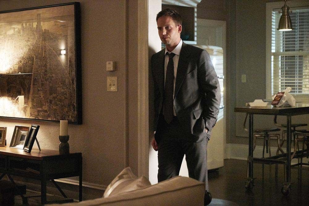 Suits: Suits : Fotoğraf Patrick J. Adams isimlerini içeren 0 ...