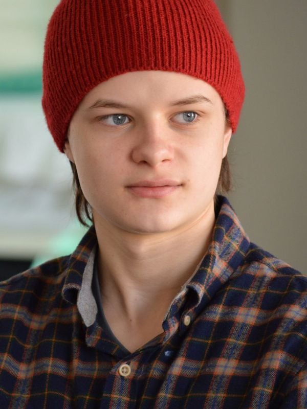 Charlie Tahan: filmografi - Beyazperde.com