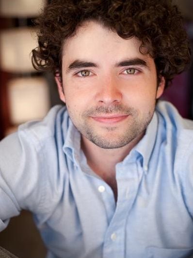 Nicholas Rutherford - Beyazperde.com