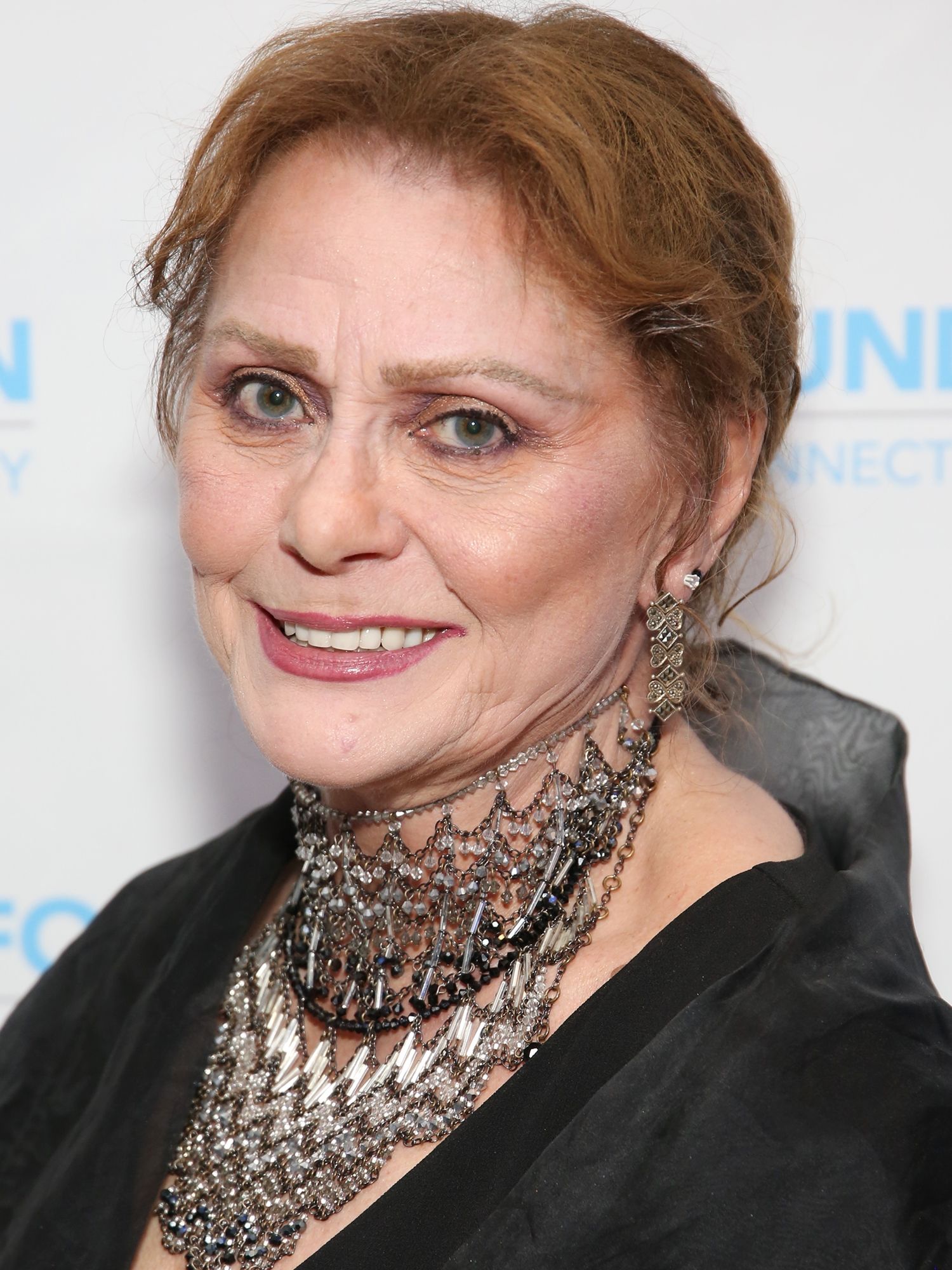 Elizabeth Ashley - Beyazperde.com