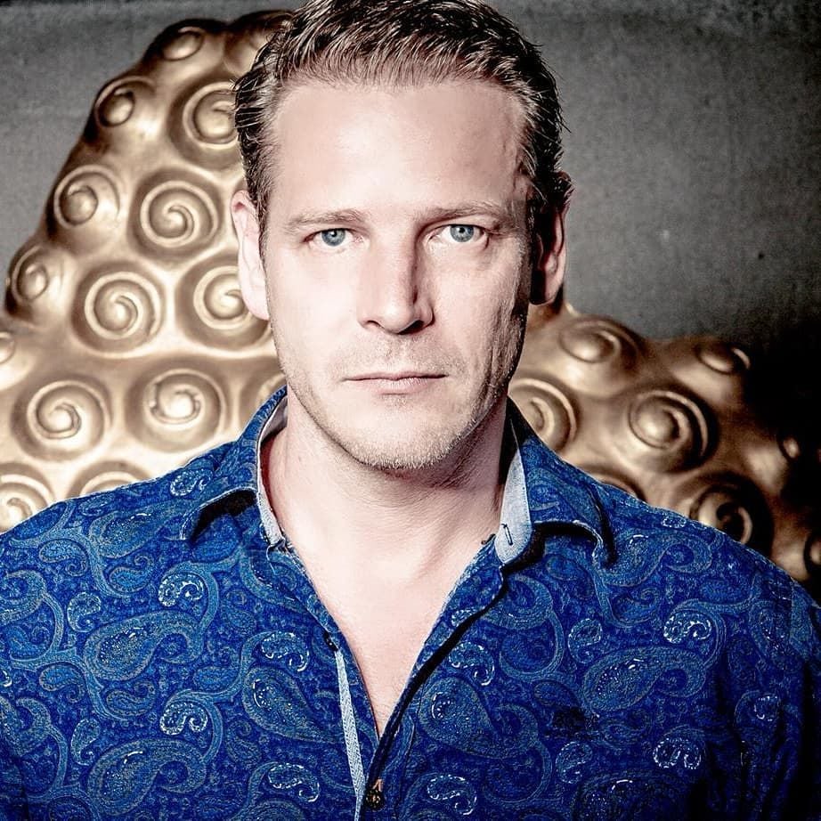 Nicholas Facey - Beyazperde.com