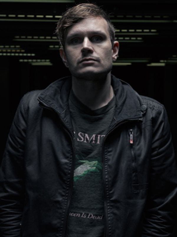 Sam Barrett - Beyazperde.com