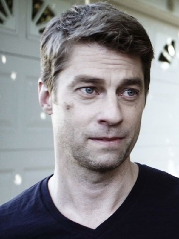 Jamison Jones - Beyazperde.com