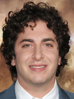 Oliver Cooper - Beyazperde.com