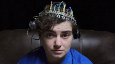 Command Z: Command Z : Fotoğraf isimlerini içeren 5 fotoğraftan 4 ...