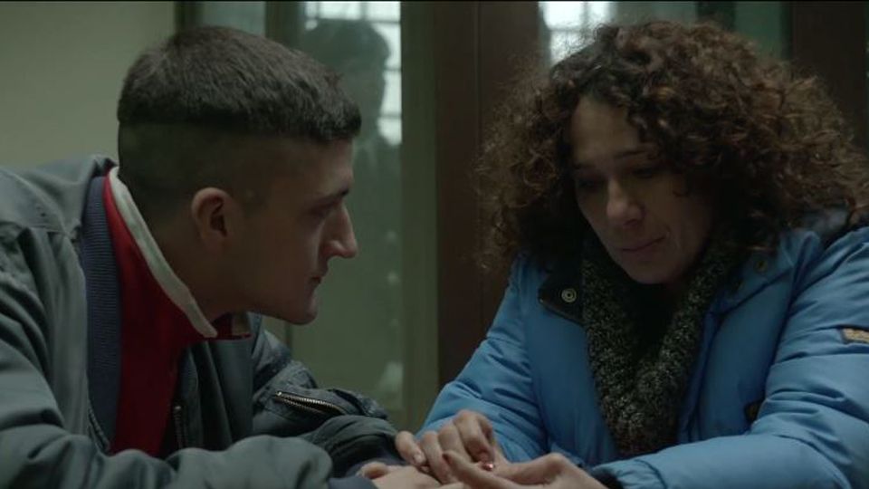 Manuel Orijinal Fragman - Beyazperde.com